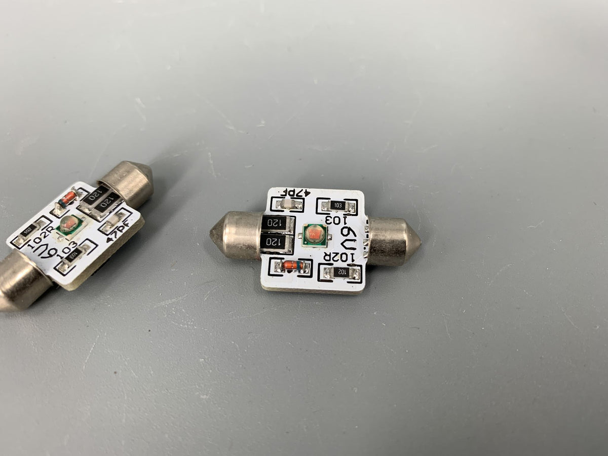 VW Flashing LED Bulb Semaphore Light Trafficator Light Festoon 6V 10W ...